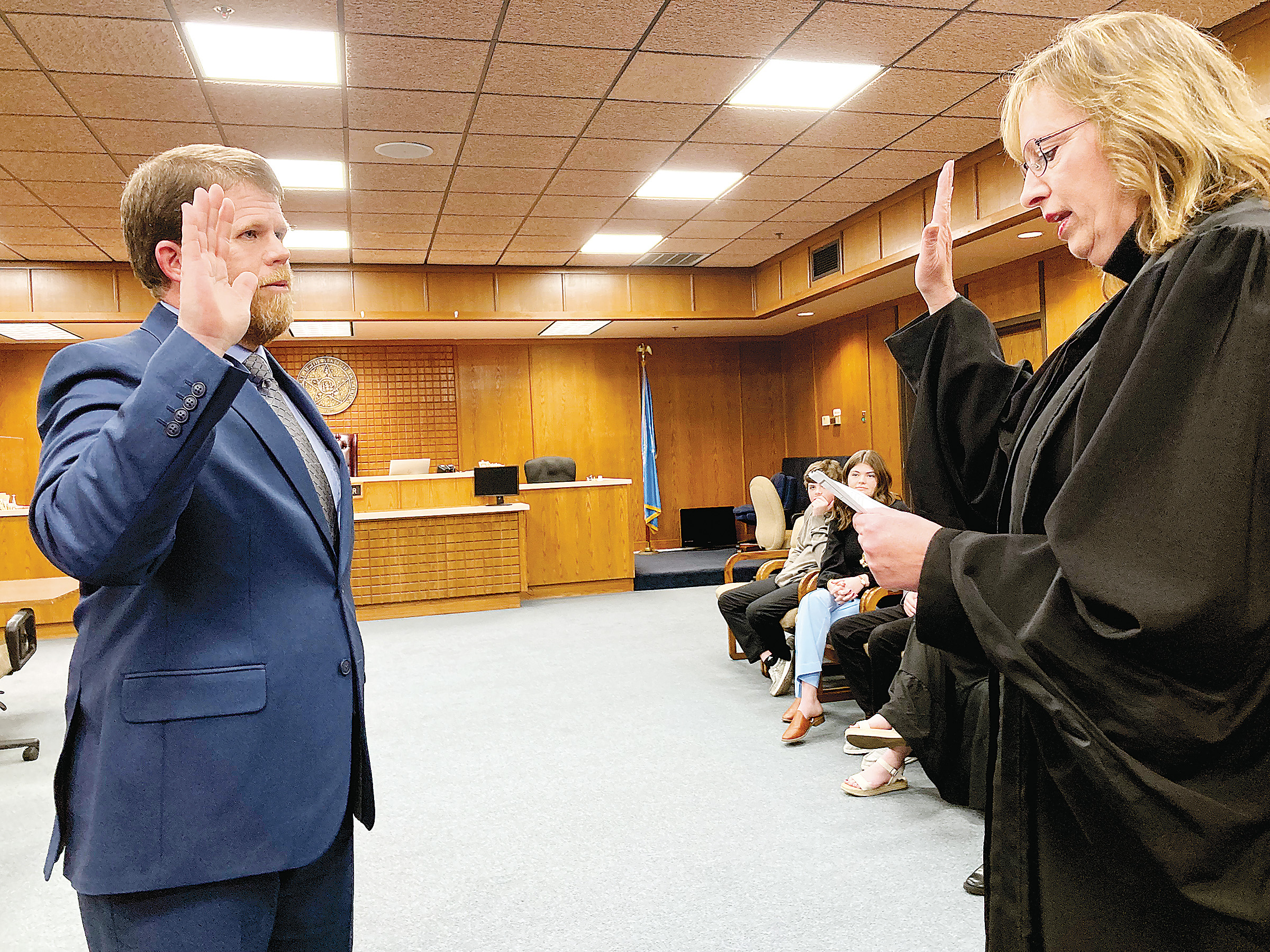 Humphries sworn in as District 4 DA | El Reno Tribune