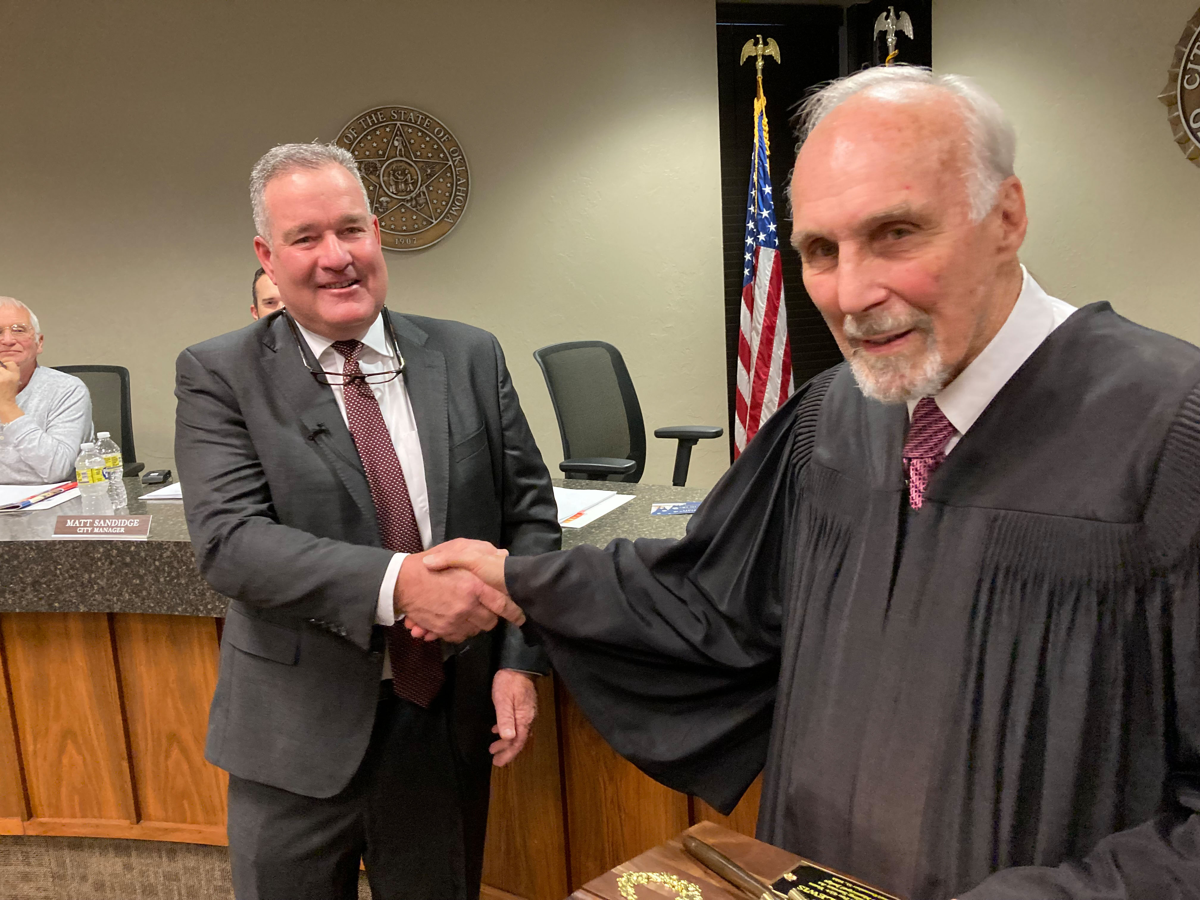 Judge Lewis administers oath to new council, says goodbye after 45 ...
