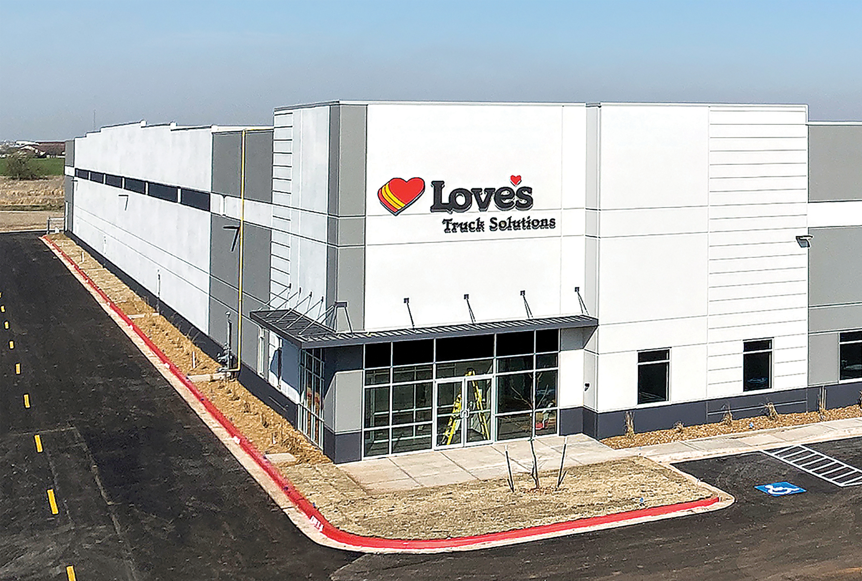 Love’s tire retread plant opens in ER | El Reno Tribune